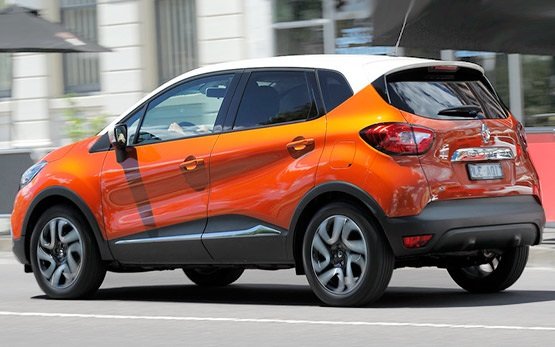 Renault Capture 1.2 car hire in Rousse