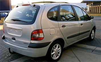 Rear view » 2000 Renault Scenic - photos