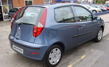 Rear view » 2005 Fiat Punto - photos